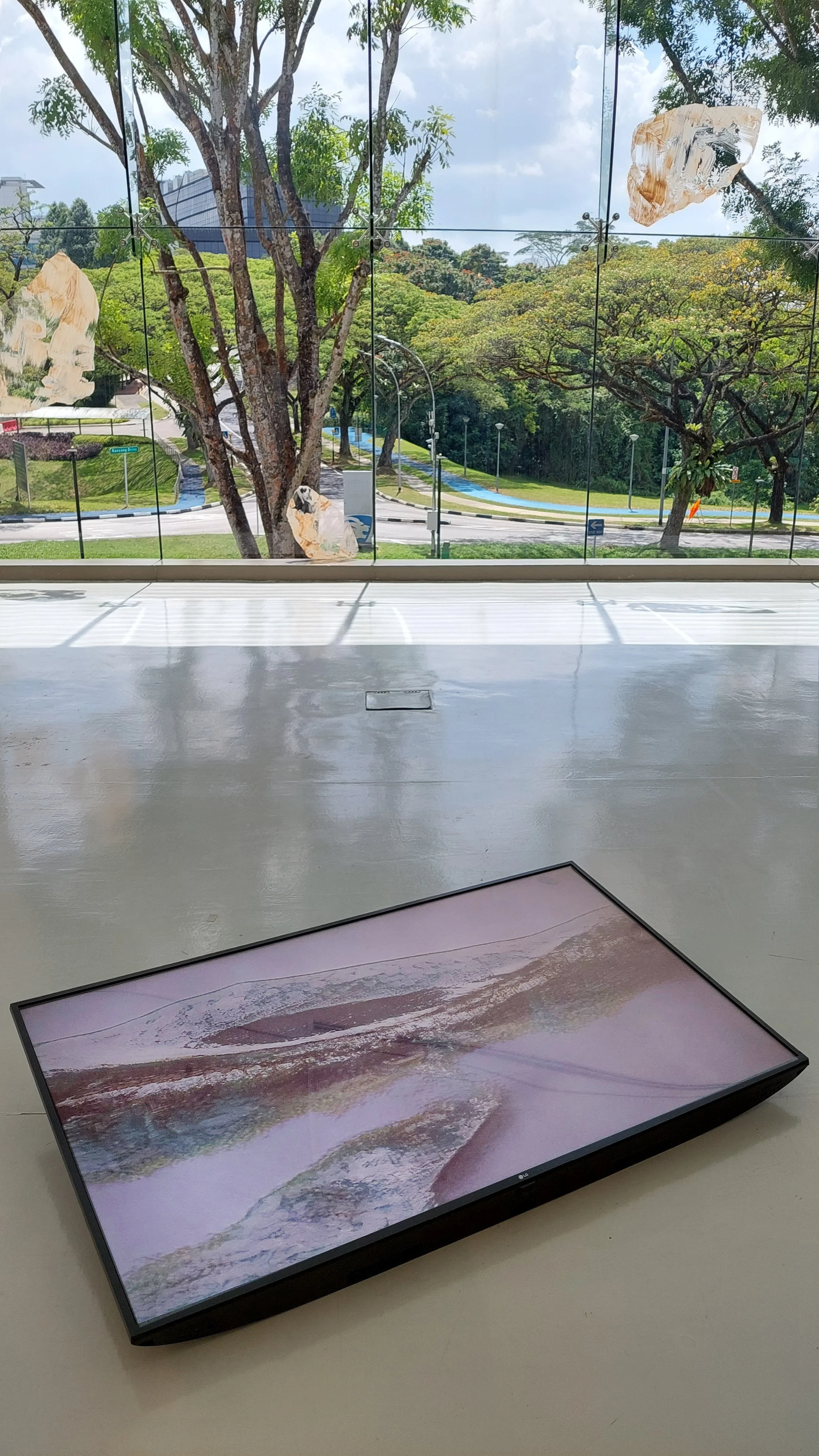 Peripheral Spaces — Wyn-Lyn Tan