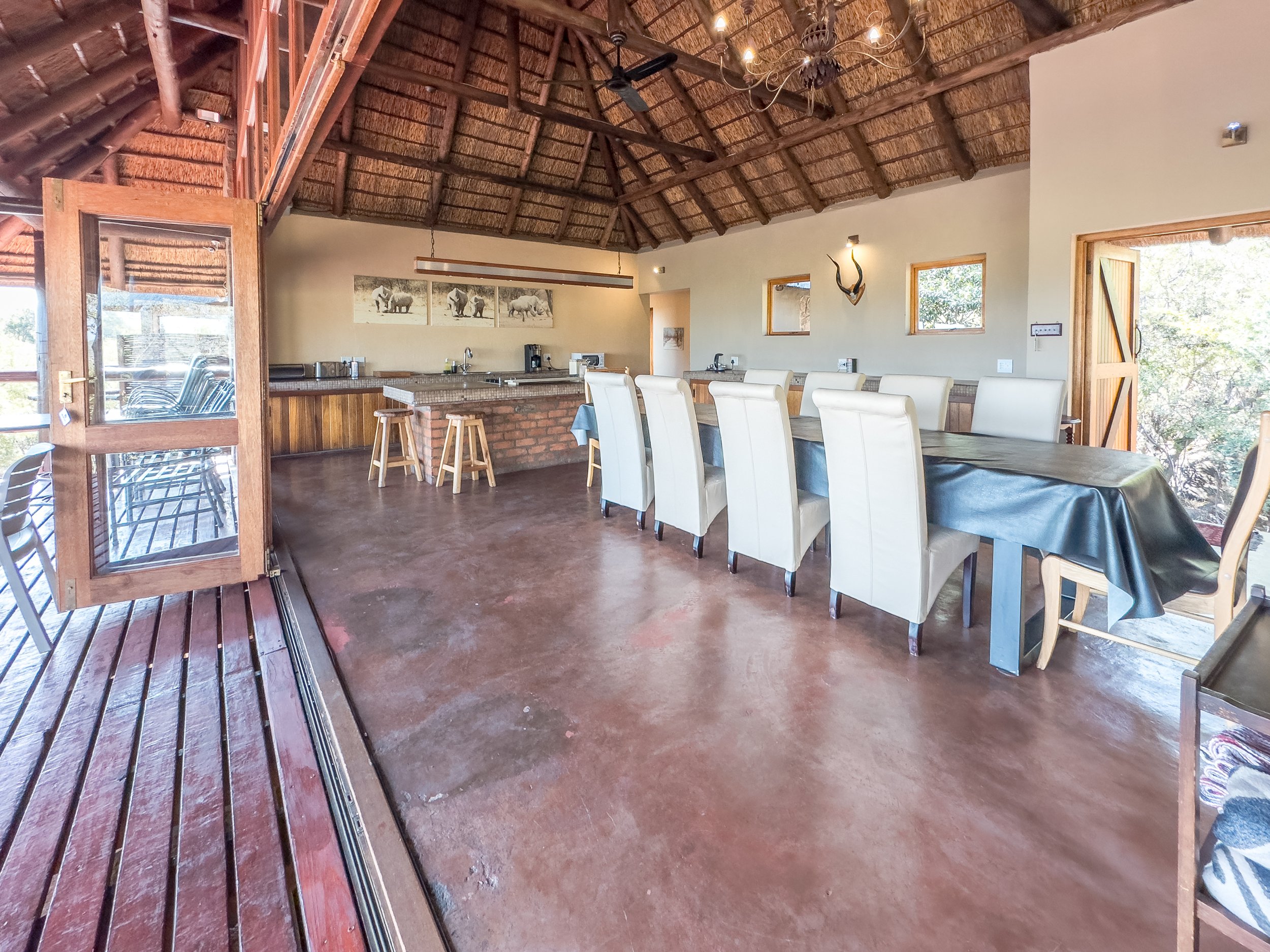 MABALINGWE HOLIDAY HOUSE RENTAL PRM052 — Mabalingwe properties ...