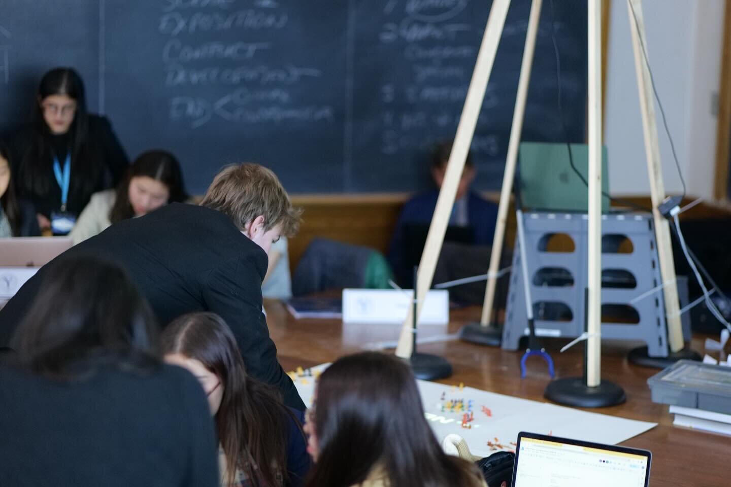 Register — Yale Model United Nations