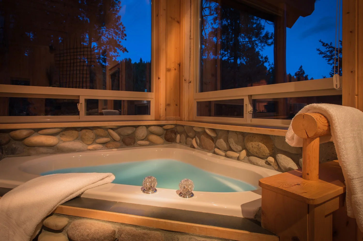 Mountain Home Lodge-Cabin Romance Leavenworth WA Cascades Hotel