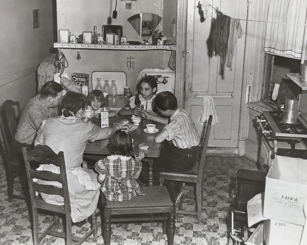 THE EARLY TENEMENTS OF NEW YORK—DARK, DANK, AND DANGEROUS — NYC ...