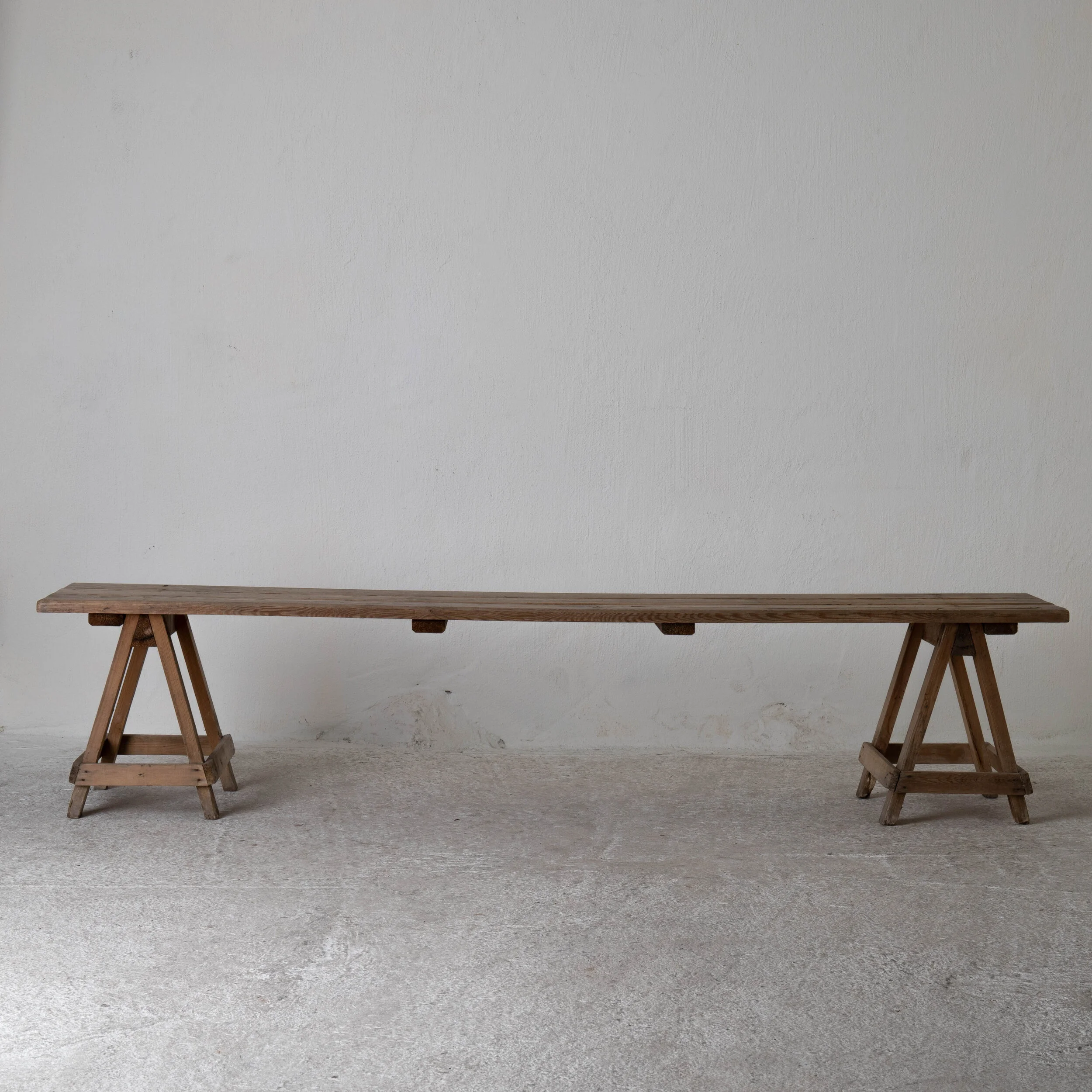 Sofas / Benches / Daybeds — L A S E R O W