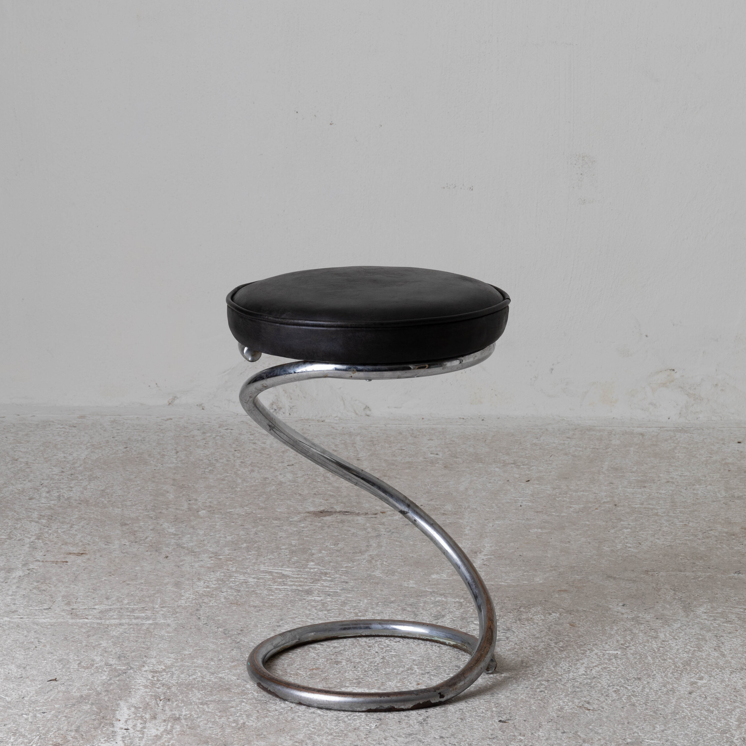 Sofas / Benches / Daybeds — L A S E R O W