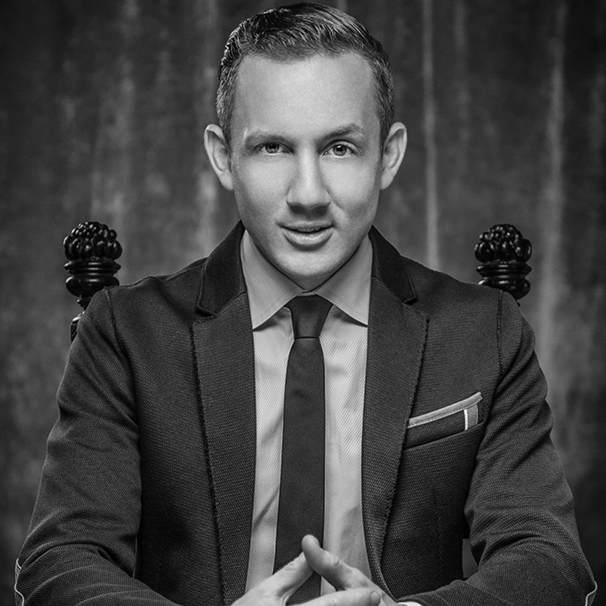 LIVINGSTONE MAGICIAN UNIQUE