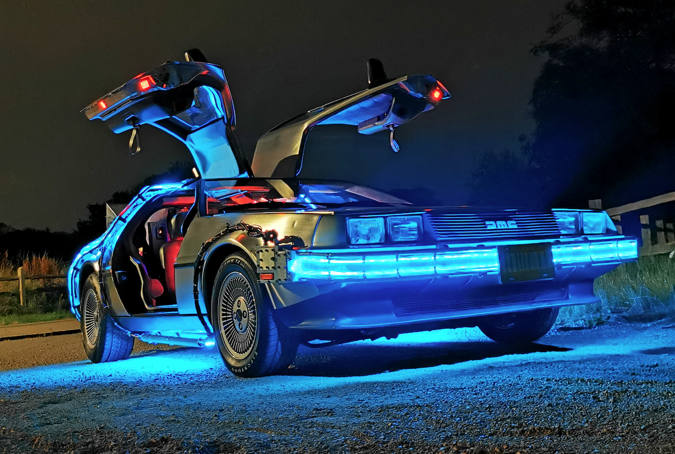 Relive the 80's !!! DeLorean Time Machine Hire - Ecto 1 C Experience ...