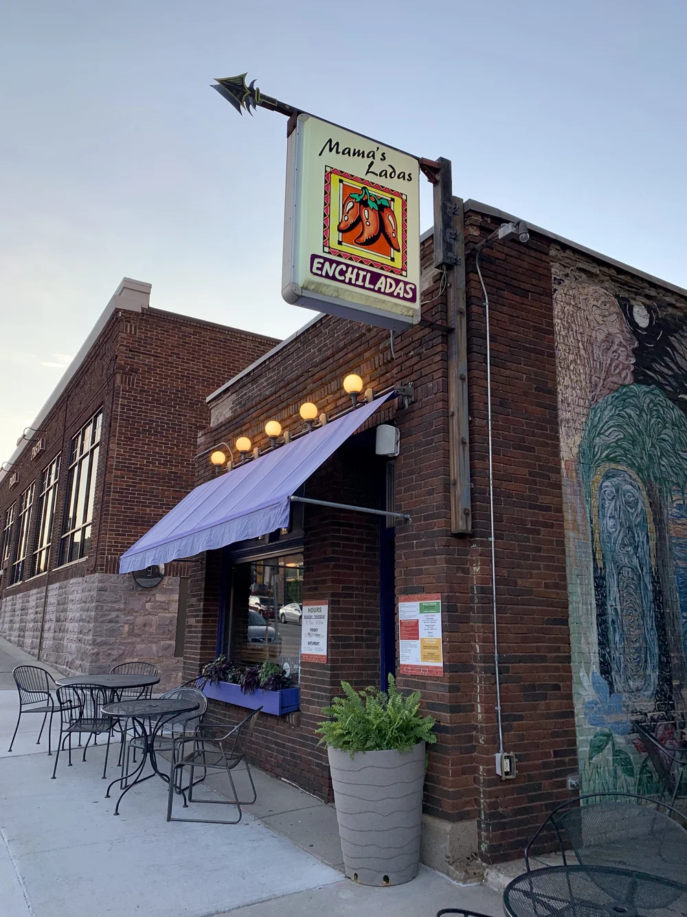 Where to Eat in Sioux Falls in 2019 — Traveling Newlyweds
