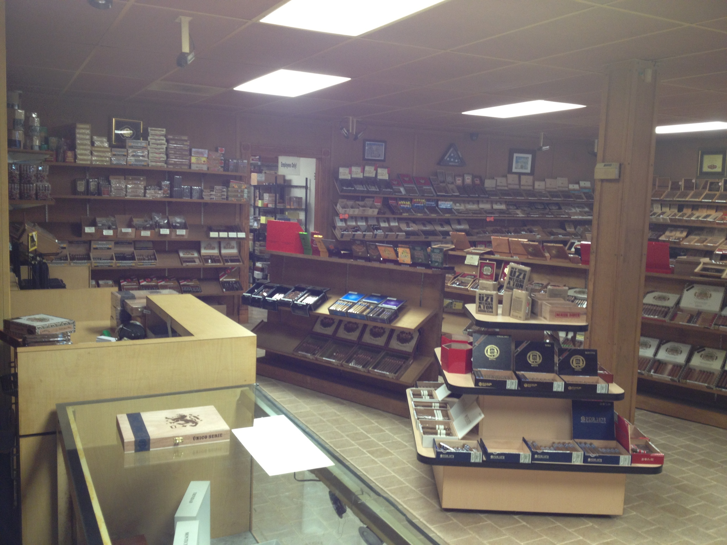 Contact Us | Cascade Cigar & Tobacco Portland's Cigar Store