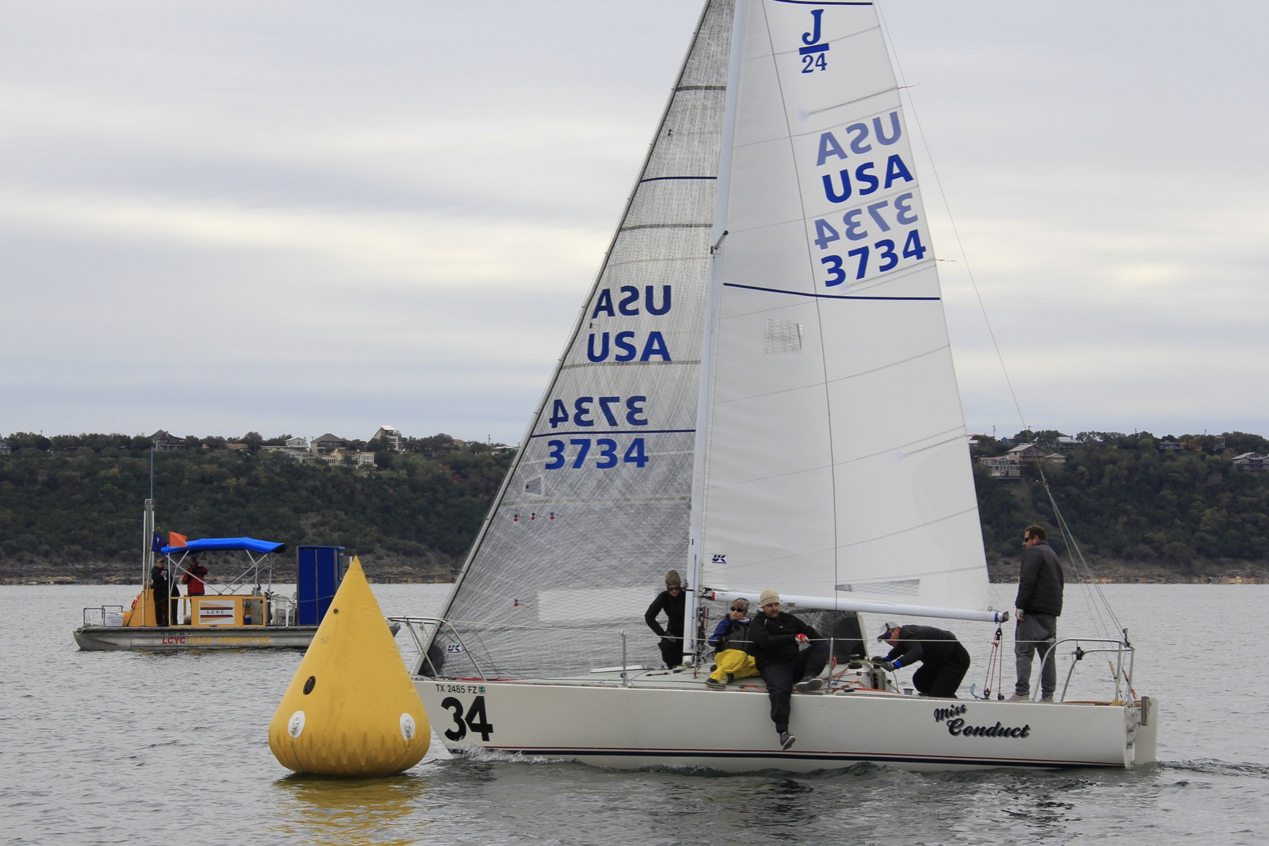 MISS CONDUCT WINS 2018 TEXAS CIRCUIT - UK Sailmakers