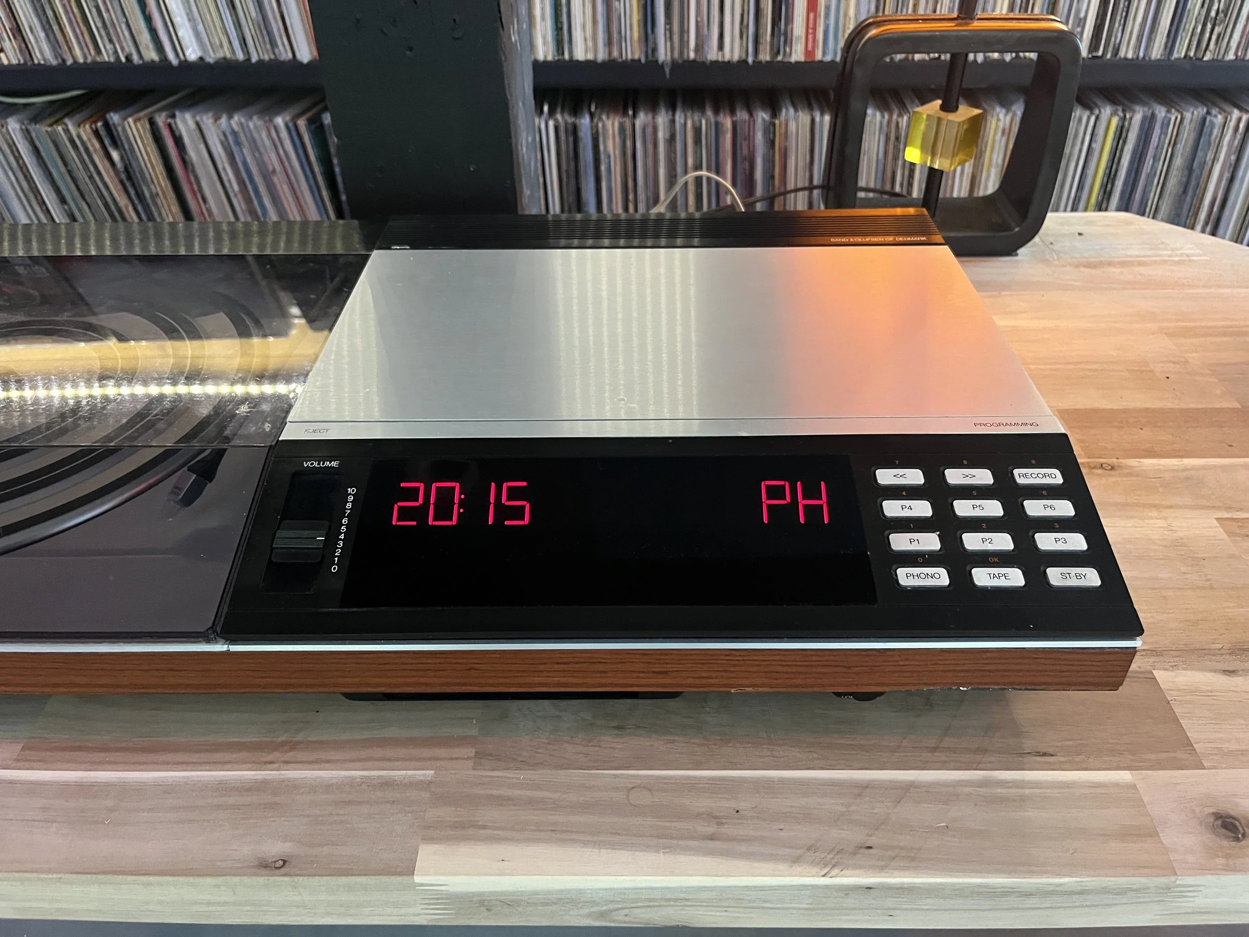 Bang and Olufsen Beocenter 7000 — Gig Harbor Audio