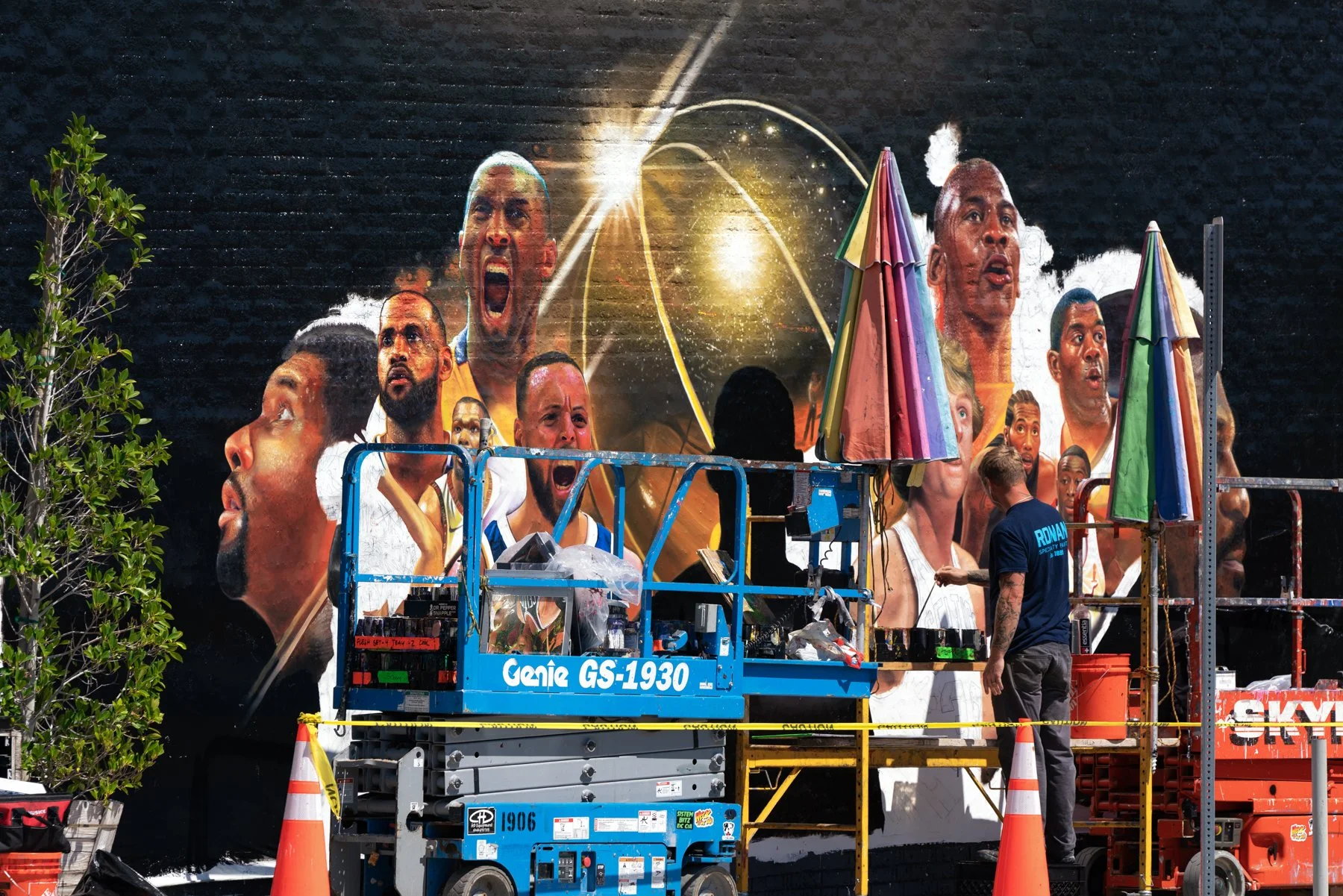 ESPN: NBA Finals Mural — Steve Gonzalez