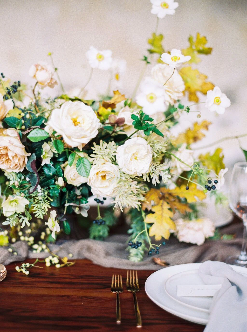 Autumn Old-World Elopement Gallery — STUDIO MONDINE