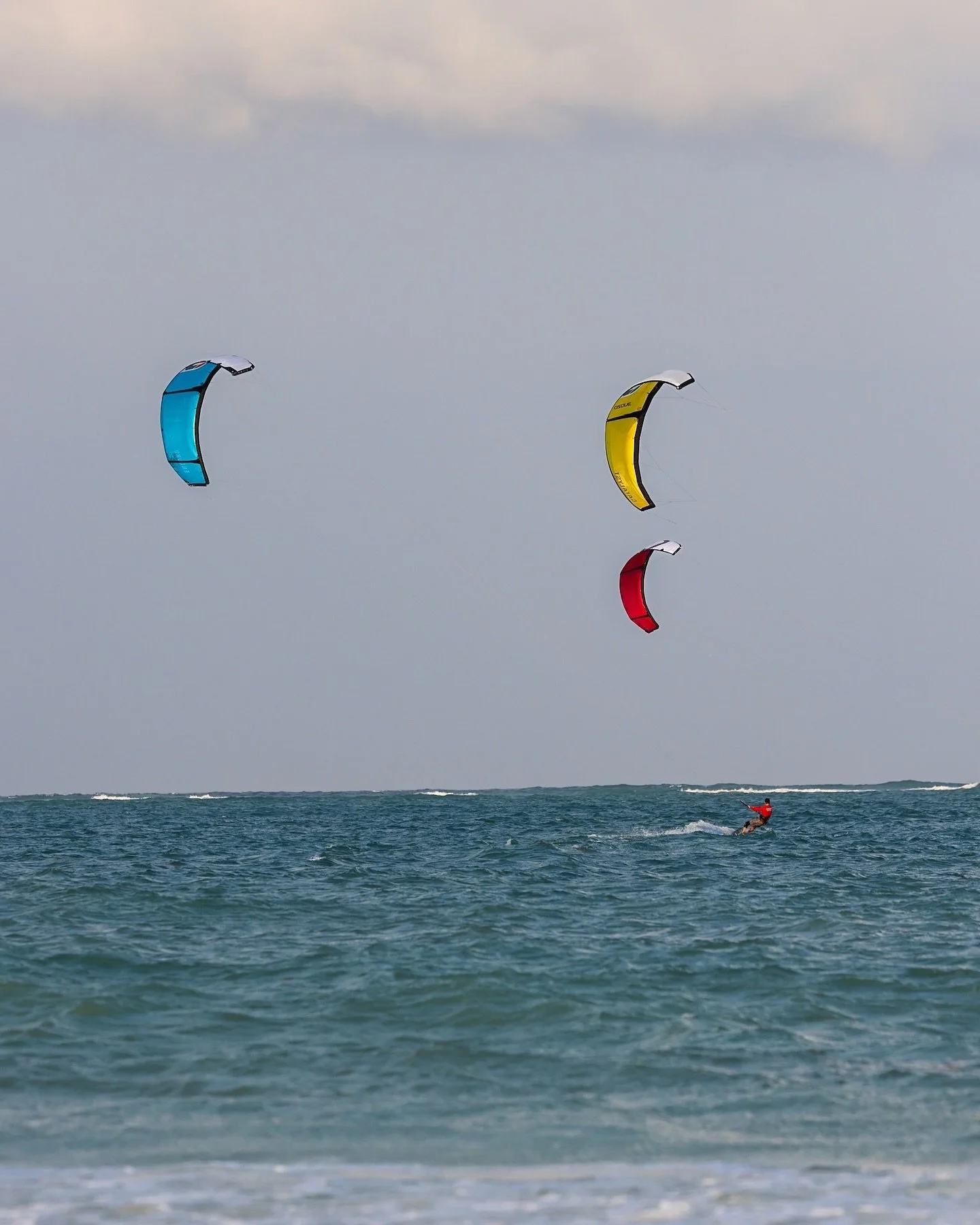 H2O EXTREME - Kitesurfing in Diani Beach!