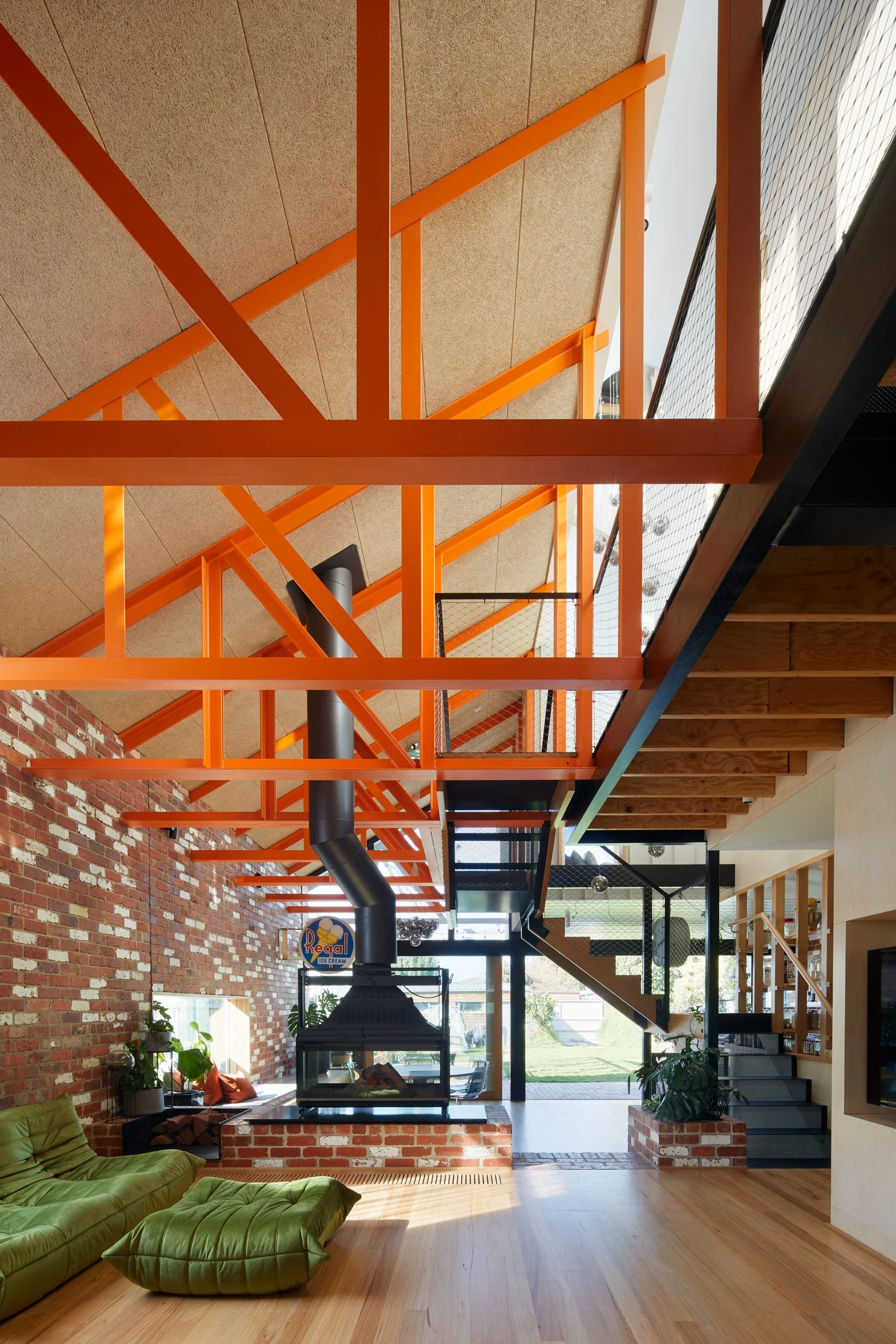 GANTRY HOUSE — OOF! architecture