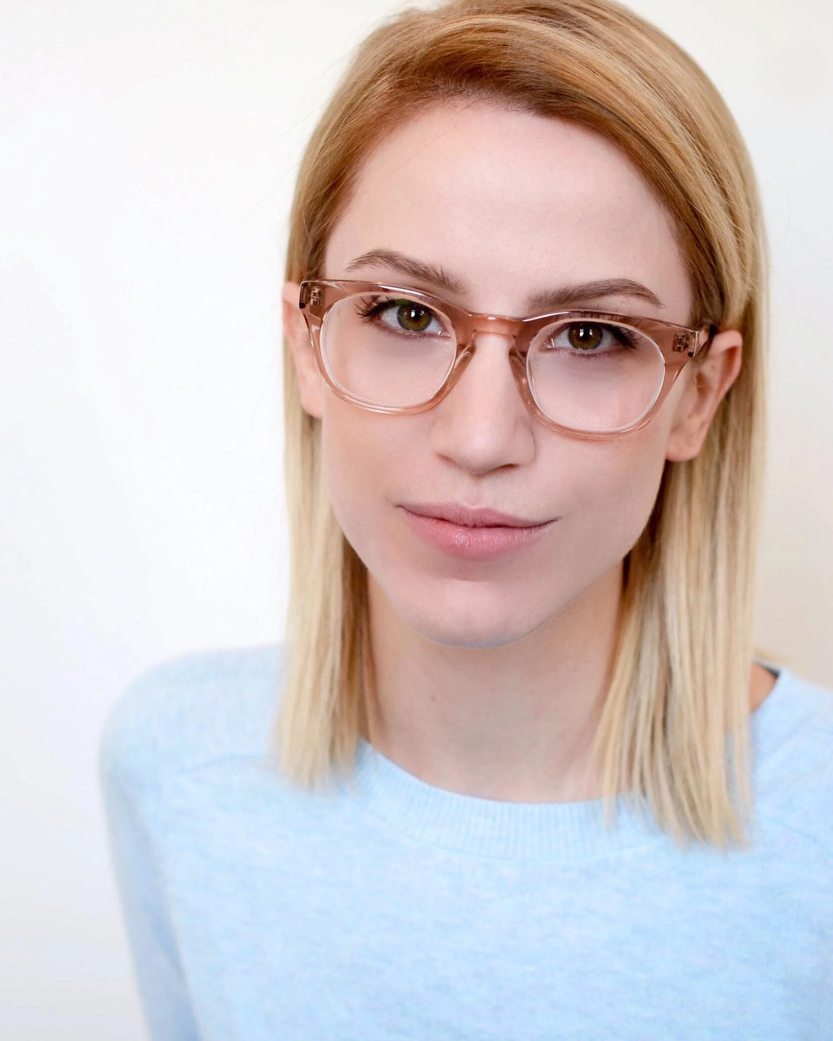 Hannah b. Donovan MUA
