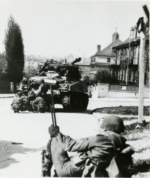 Capturing the Cradle of Nazism: The Battle of Nuremberg, April 1945 ...