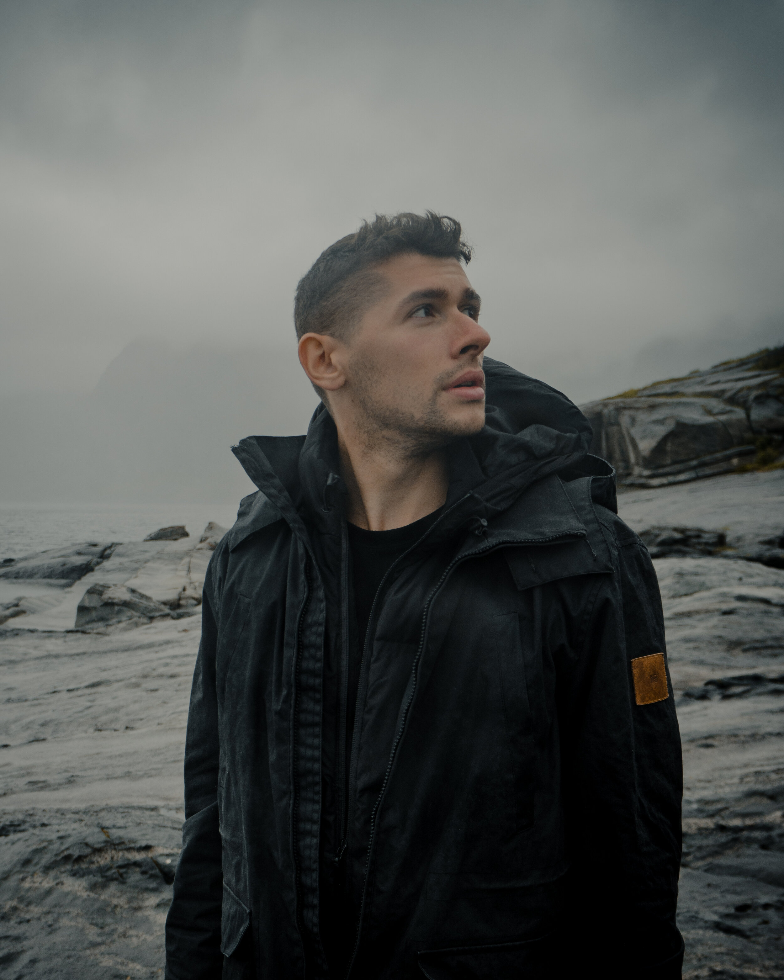 Bio/Contact — David Popa