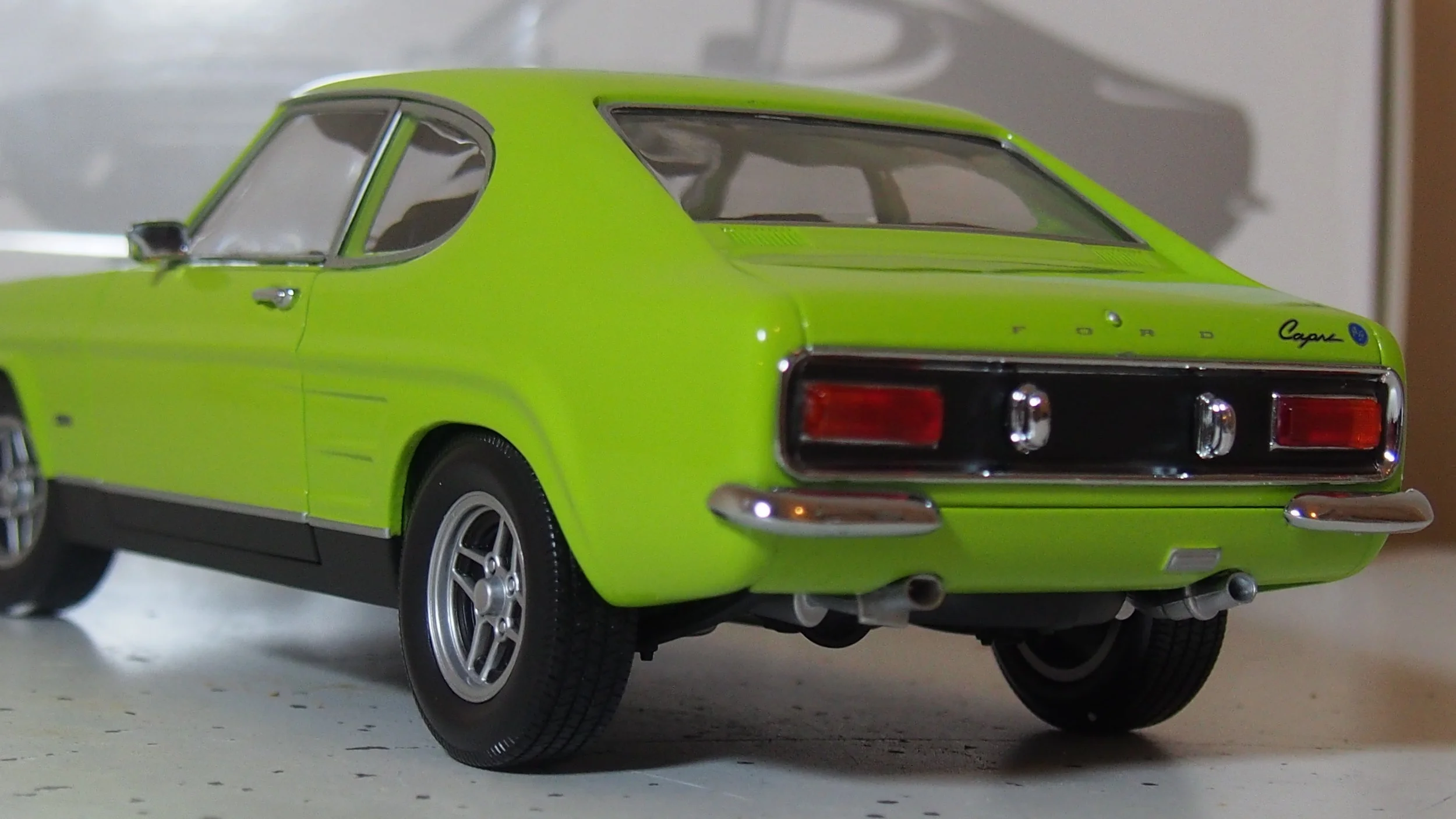 MK1 ford capri RS 2600 by minichamps 1:18 scale — CS-DIECAST-TUNING