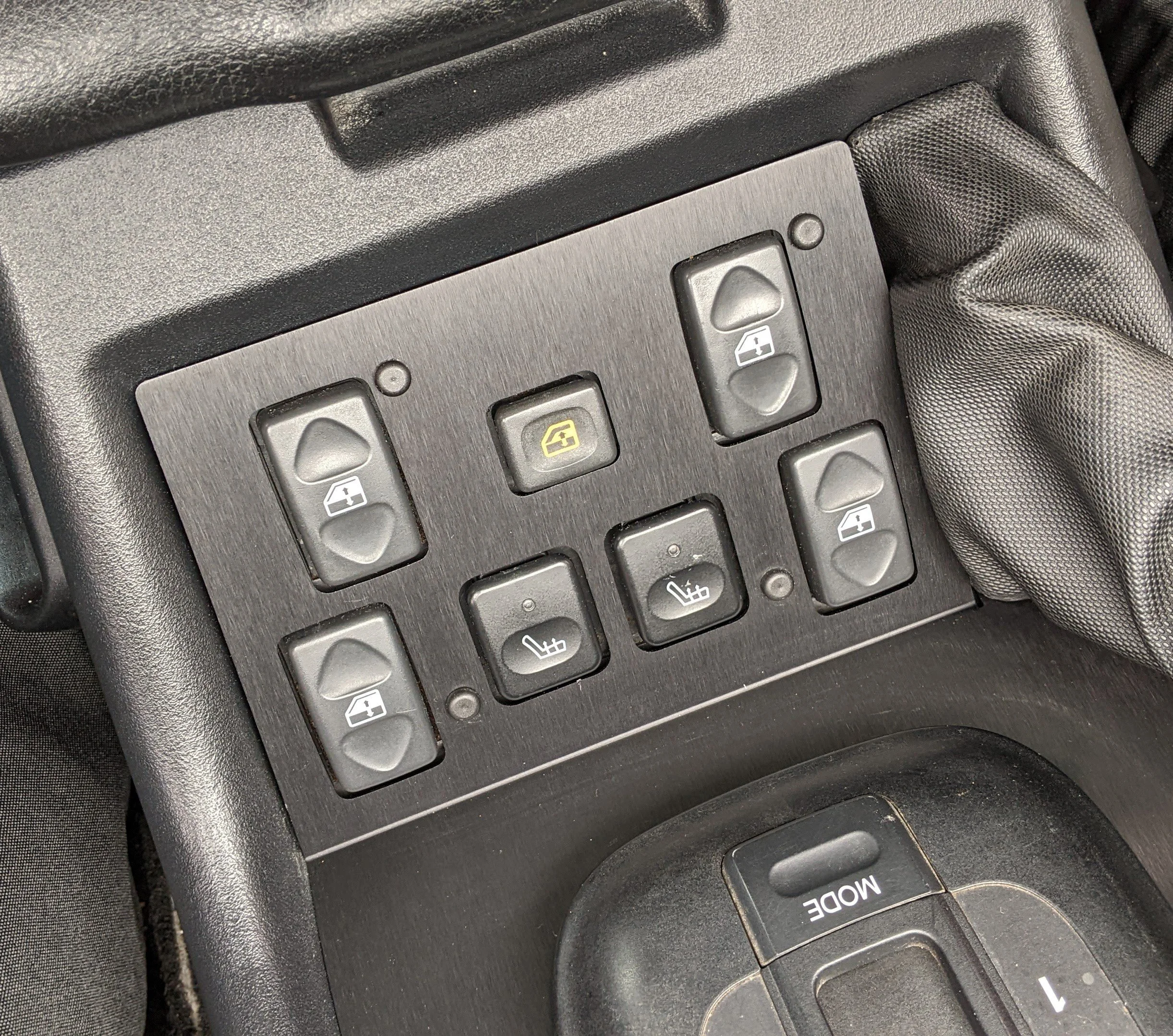 blacklisted® discovery 2 shift plate & switch bezel (BLACK ...