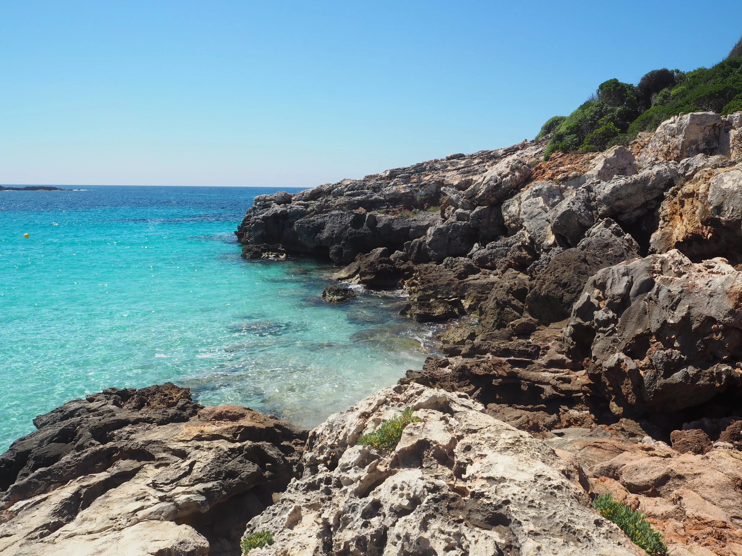 Menorca, Spain Travel Guide | 5 Best Beaches — MEN'S STYLE BLOG
