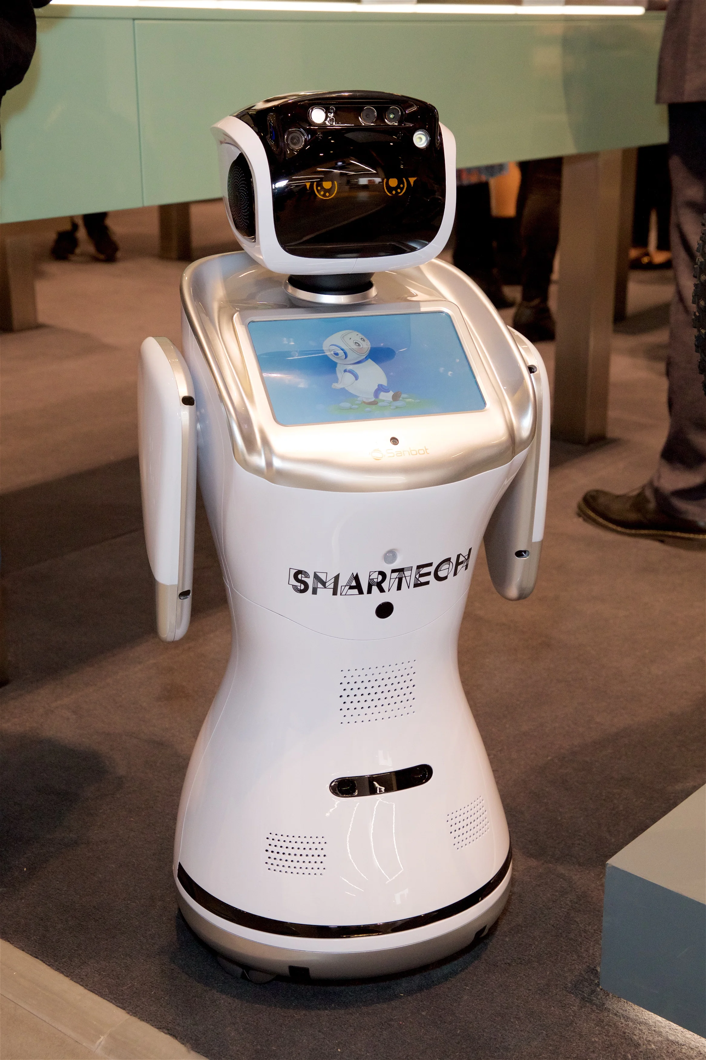 Smartech Announces New 200 sqm ‘Store of The Future’ Flagship at ...