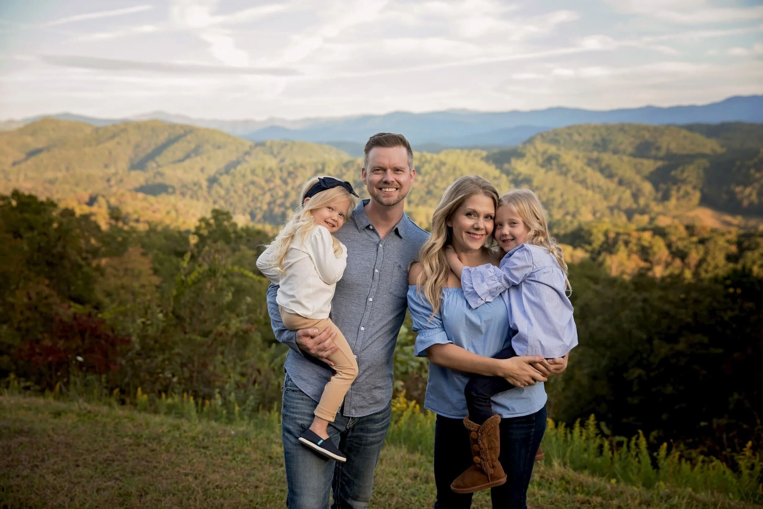 Gatlinburg and Pigeon Forge Photographers | Alisha Bacon Photography
