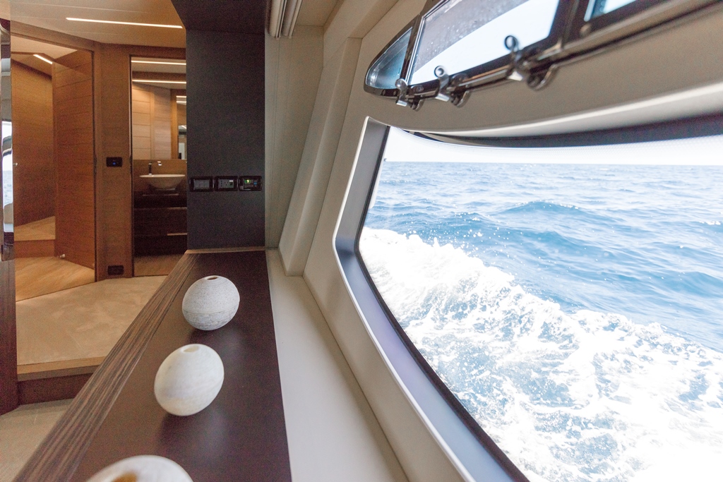 White Metallic Pershing 92 - For Sale - South Florida — Chris Coughlin ...