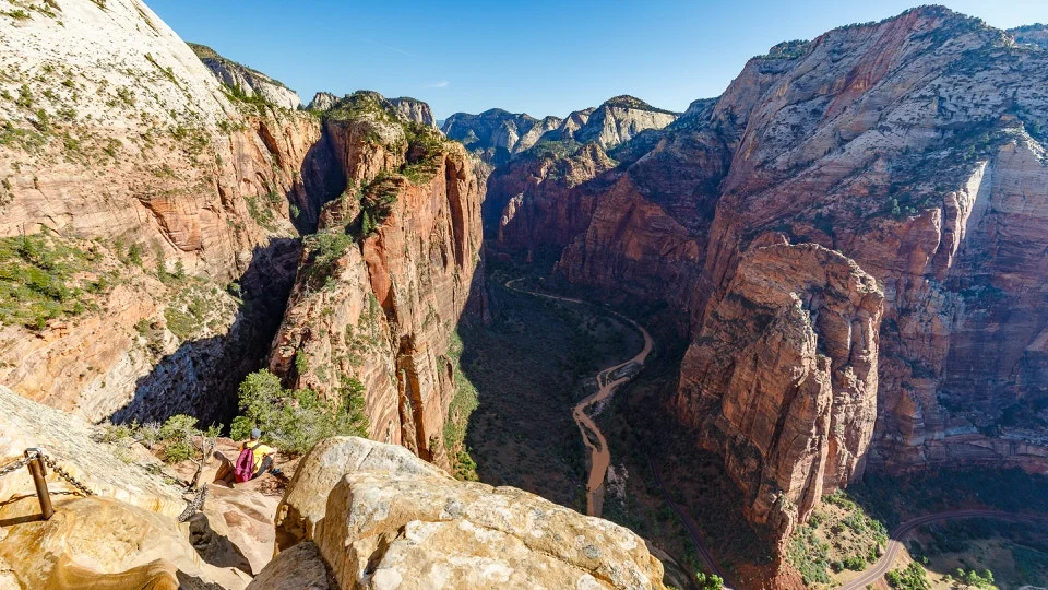 The ULTIMATE Guide to the Angels Landing Hike in Zion National Park ...