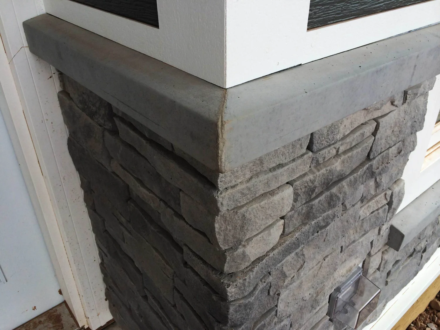 TRIM — Silverwood Stone