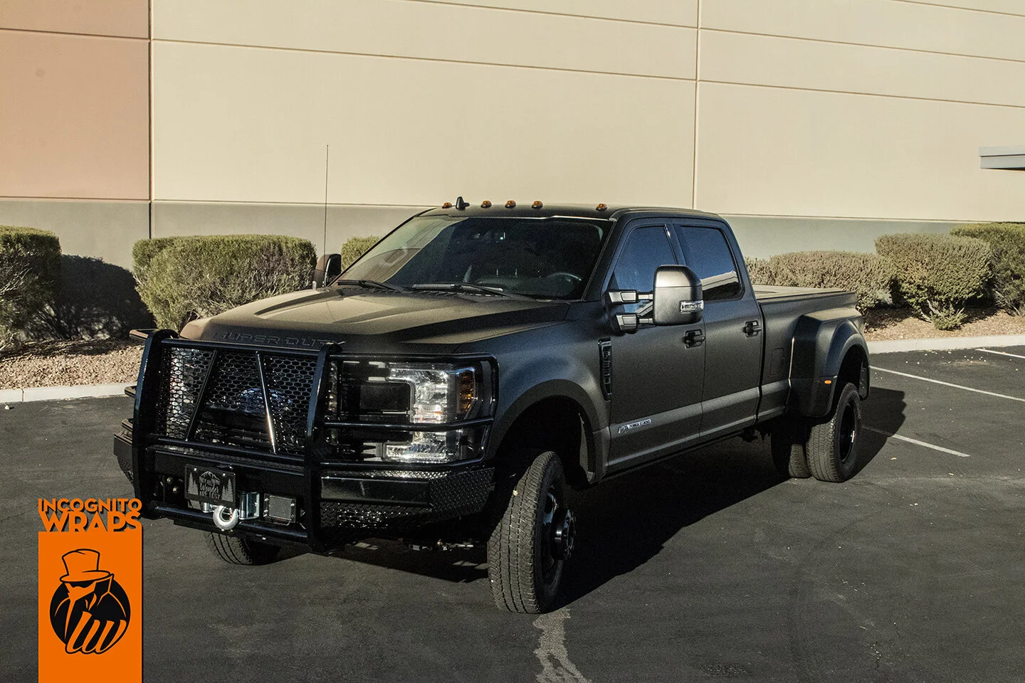 Black Ford F 350