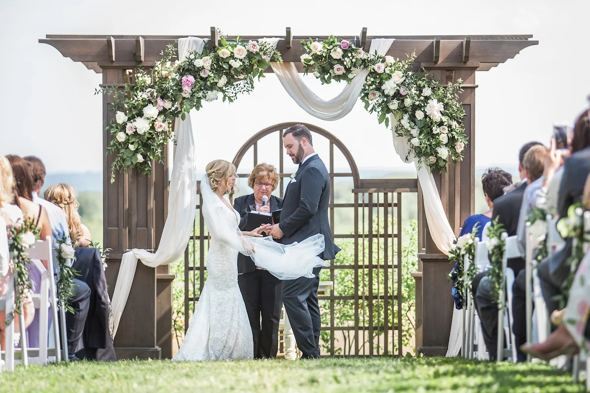 Earth To Table Farm Wedding, Hamilton | Laurie & Colin — KJ and Co ...