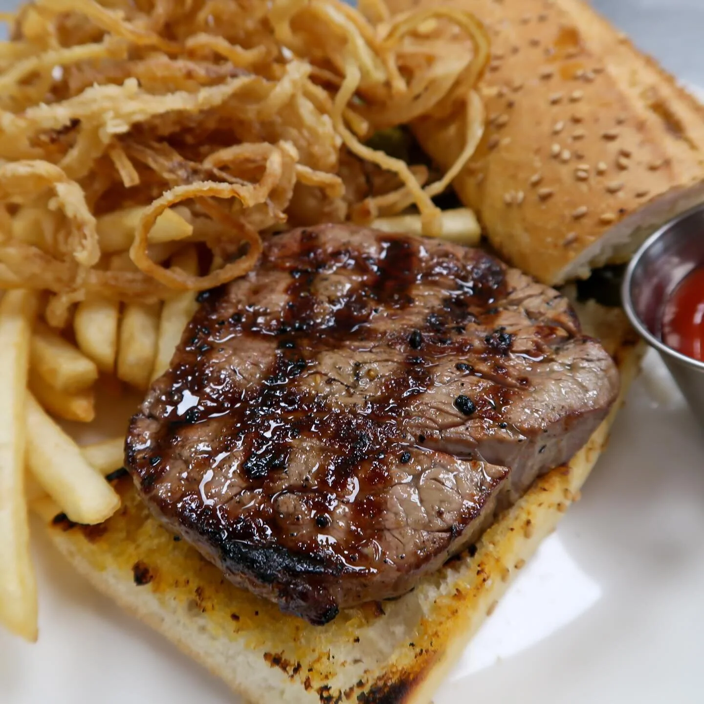 Rye Grill & Bar | Virtual Tour