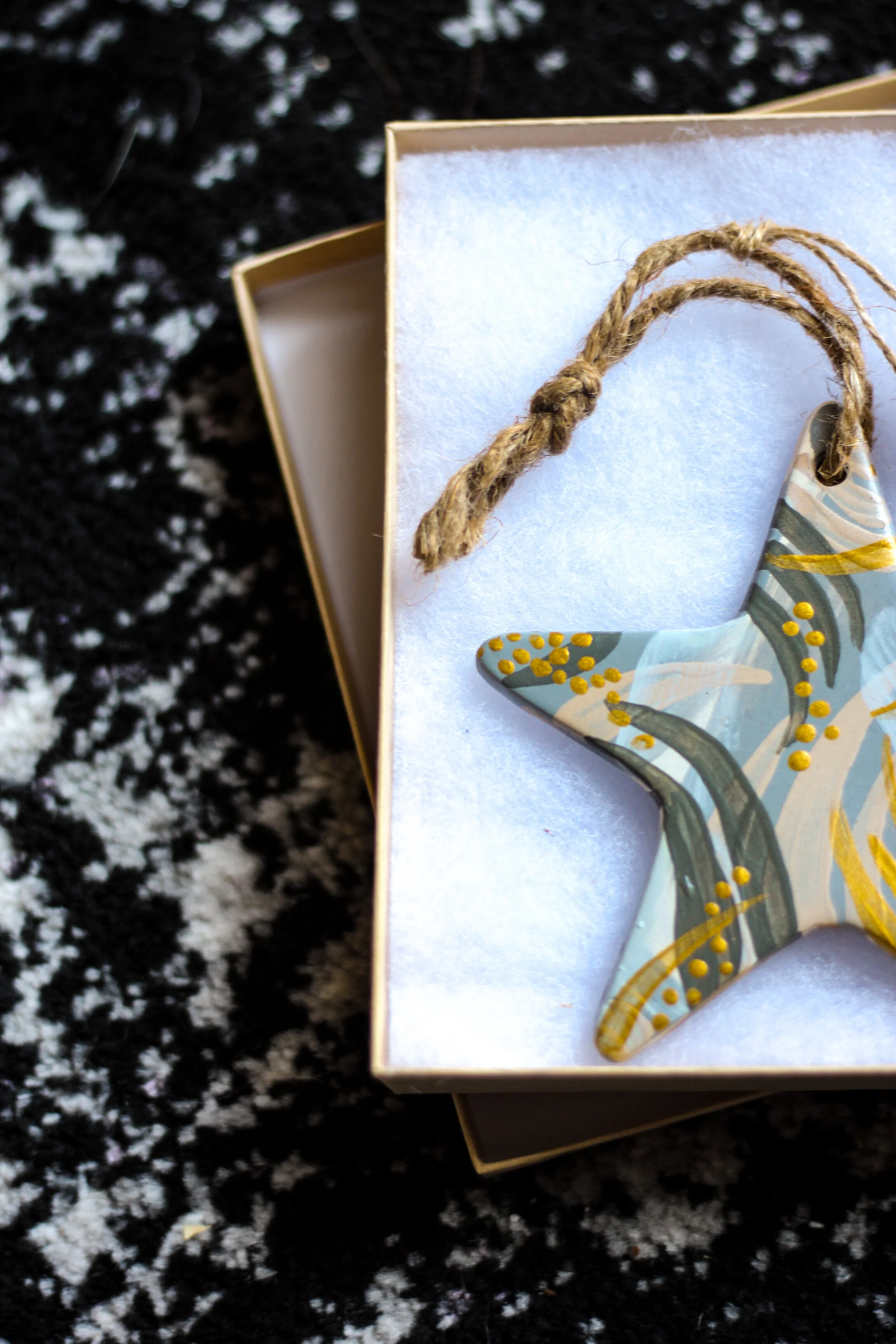 White Christmas- Star — Madison O'Brien