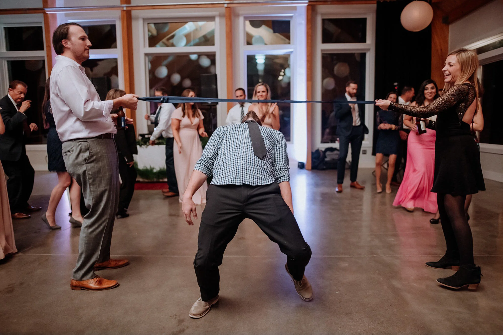 Full Moon Resort Wedding Photos - Autumn, Boho, Catskills - Hudson ...