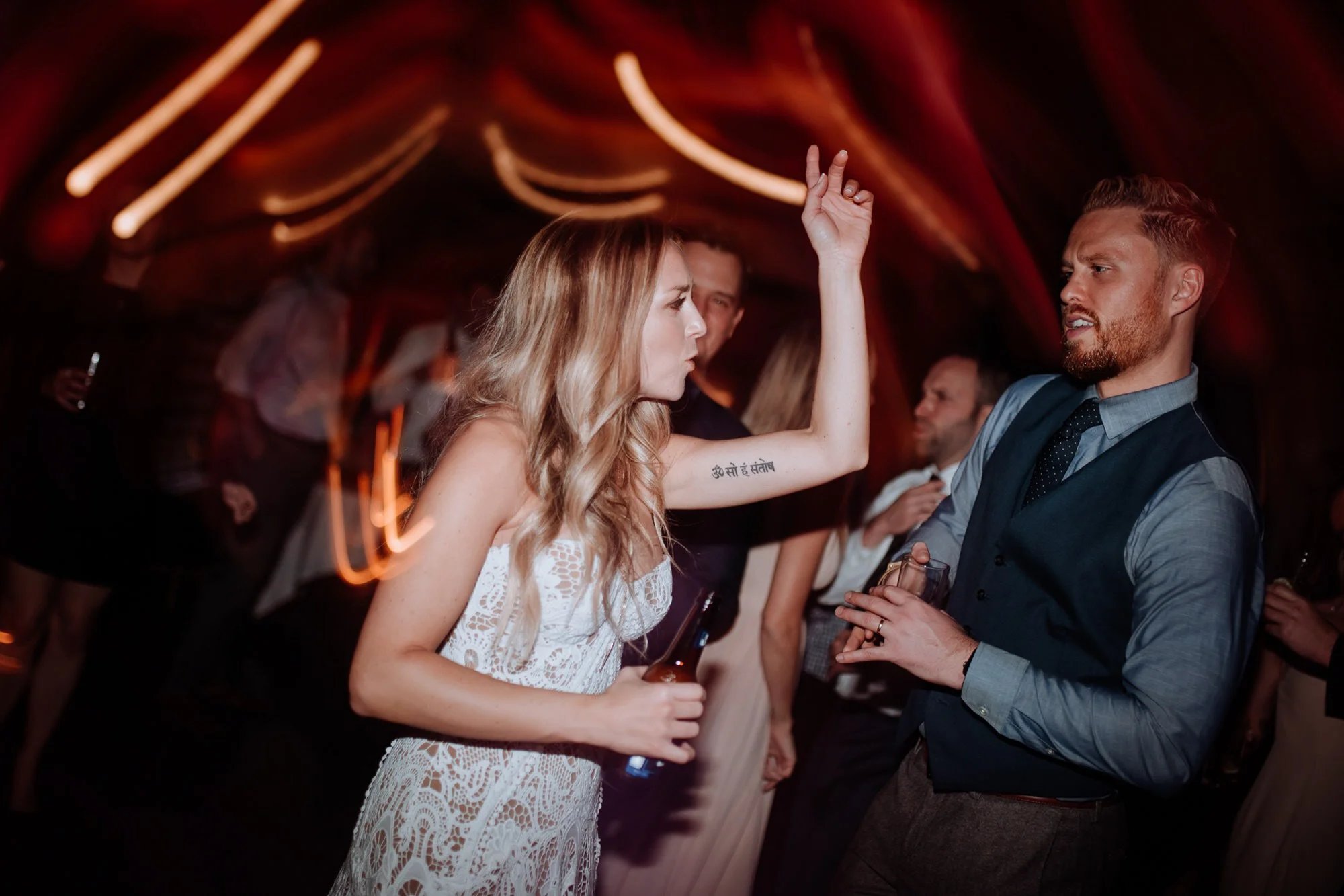 Full Moon Resort Wedding Photos - Autumn, Boho, Catskills - Hudson ...