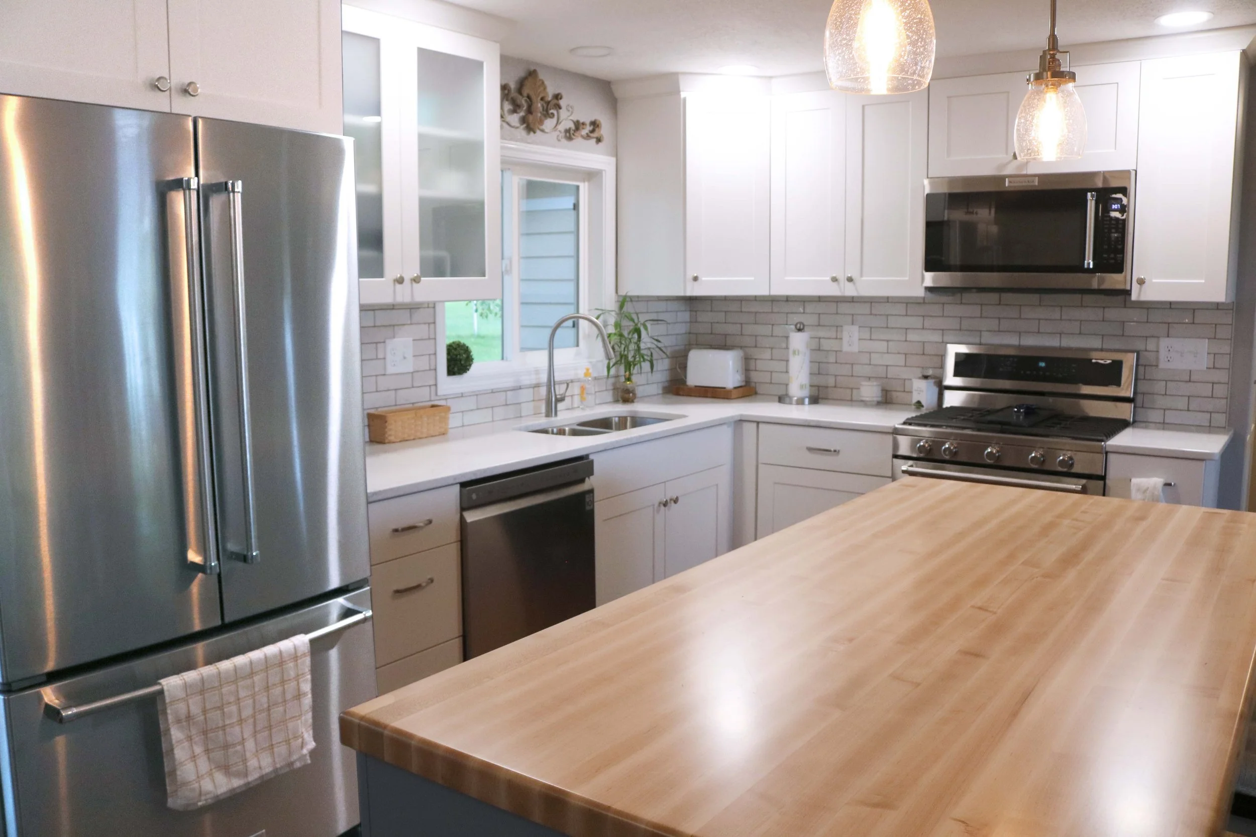 Mixed Kitchens - North Iowa Kitchens