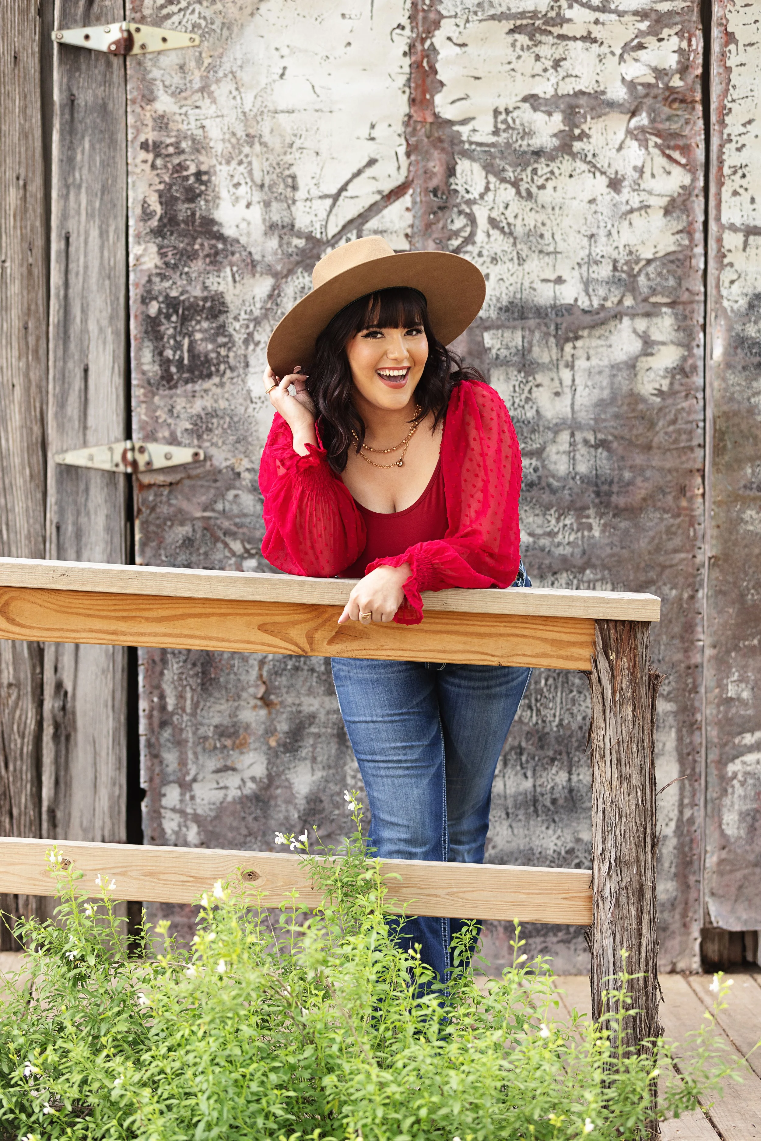 Gruene Senior Portraits / San Antonio Senior Photographer / Erin ...