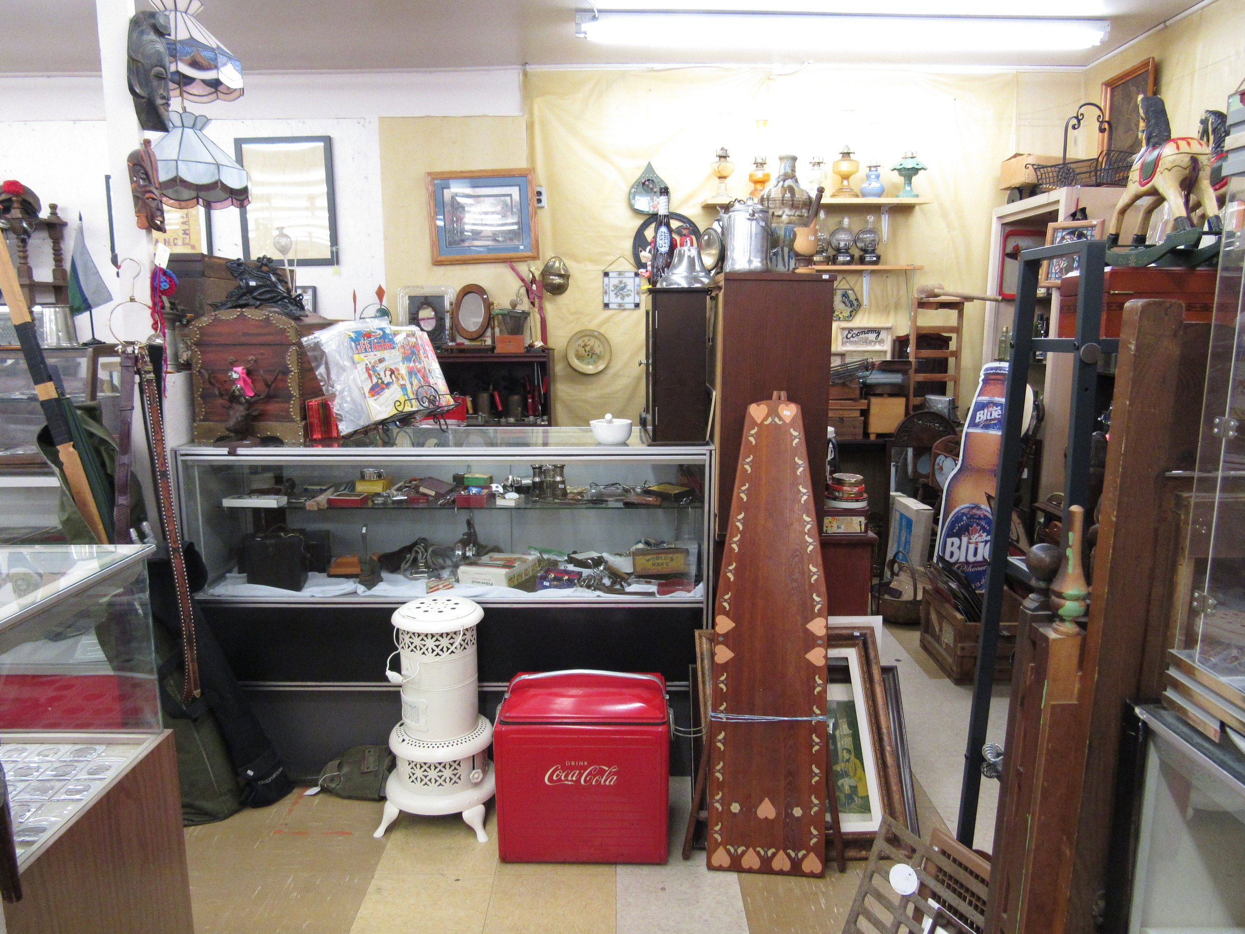 Collins Bay Flea Market