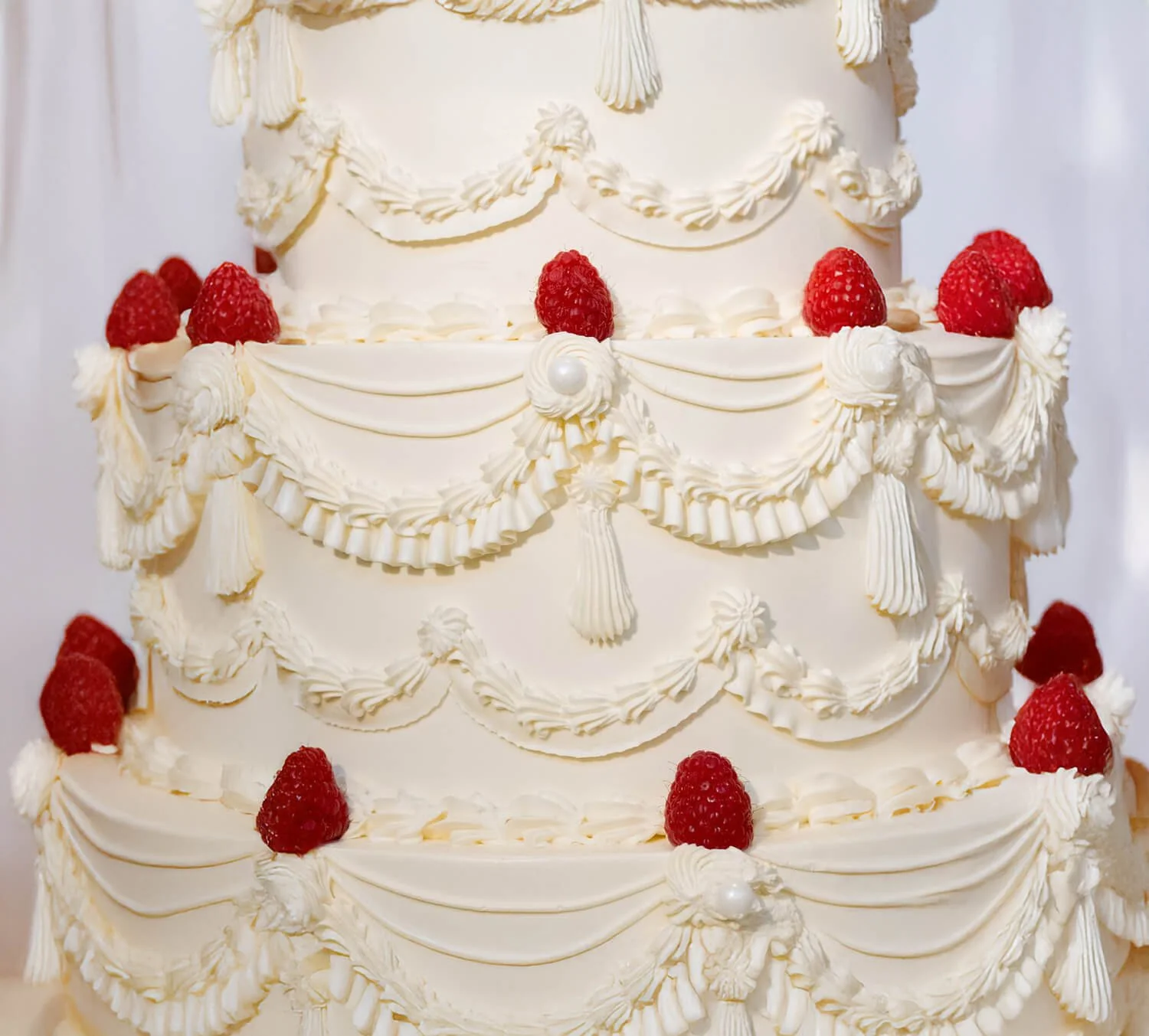 The knot wedding cakes 60 photos - Vianawedding.com