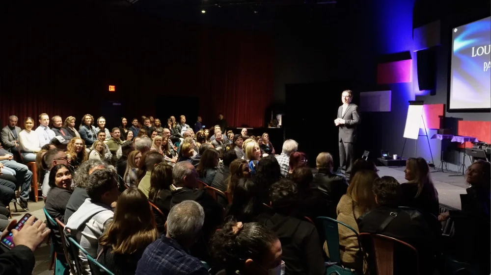 7 Key Considerations When Hiring an Entertainer for Your Corporate Event — Top Corporate ...