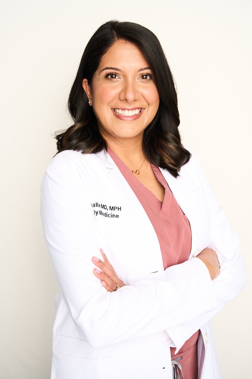 Dr Anushka Bhalla MD — Westside Internal Medicine