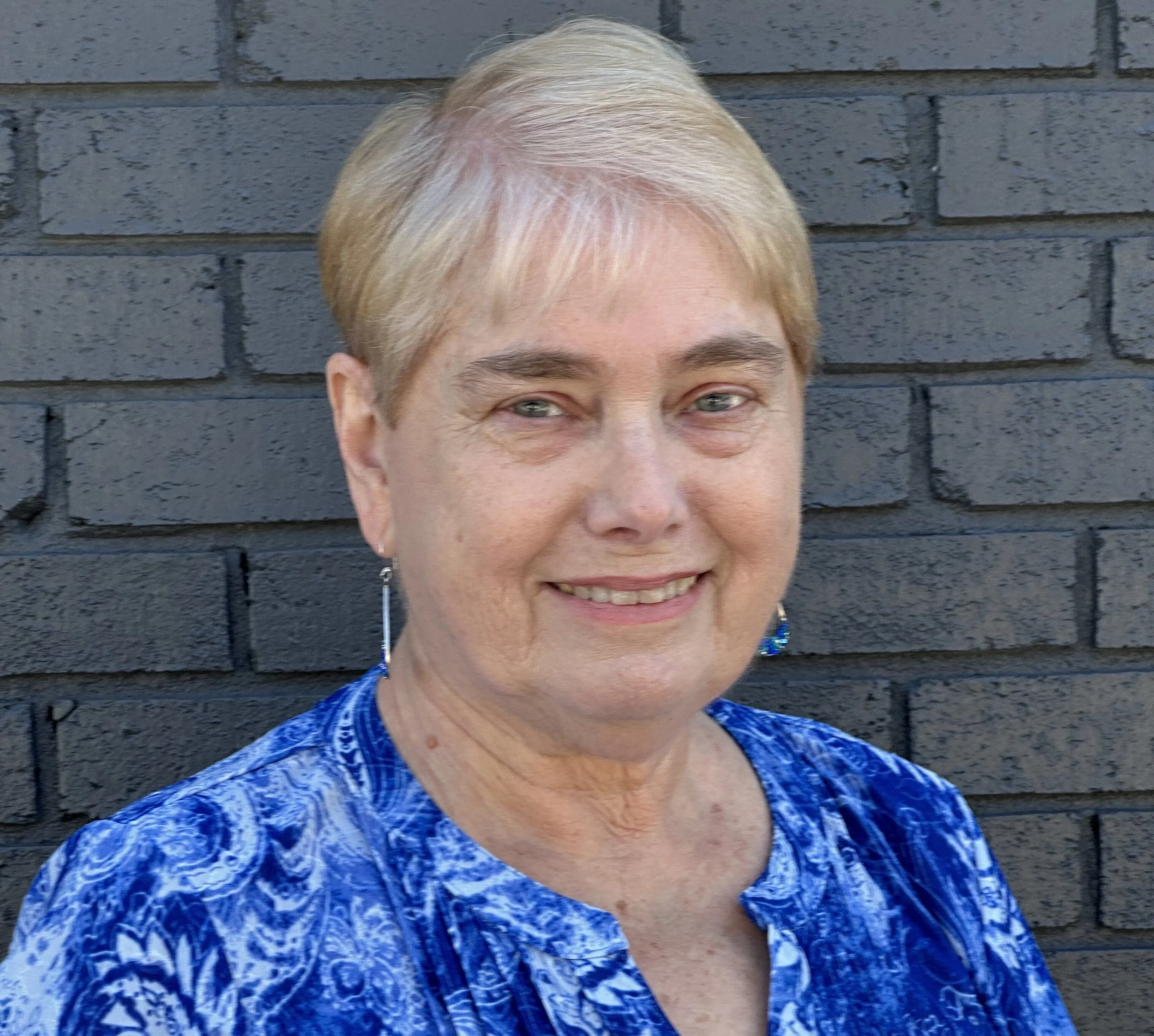 Linda Stonestreet — The Arts Center