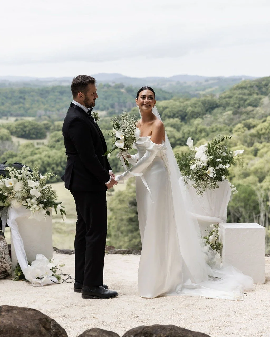 THE WEDDING SHED | HIRE & STYLE