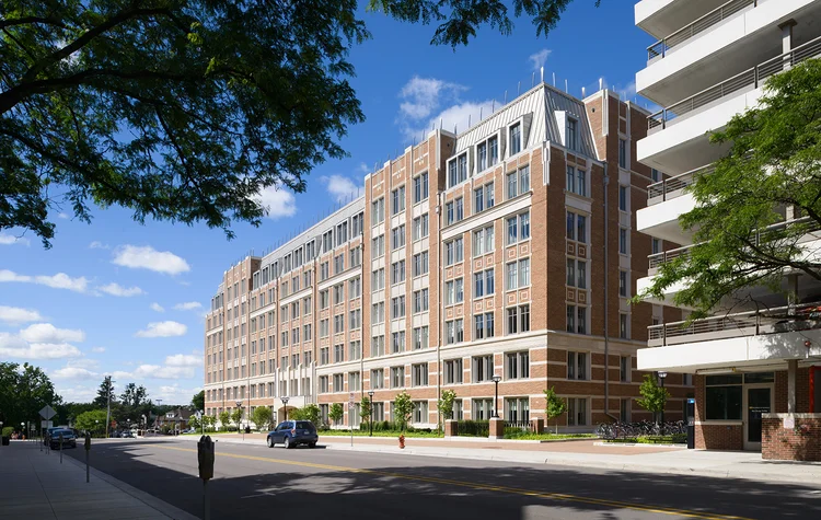 Munger Graduate Residences — Hartman-Cox Architects