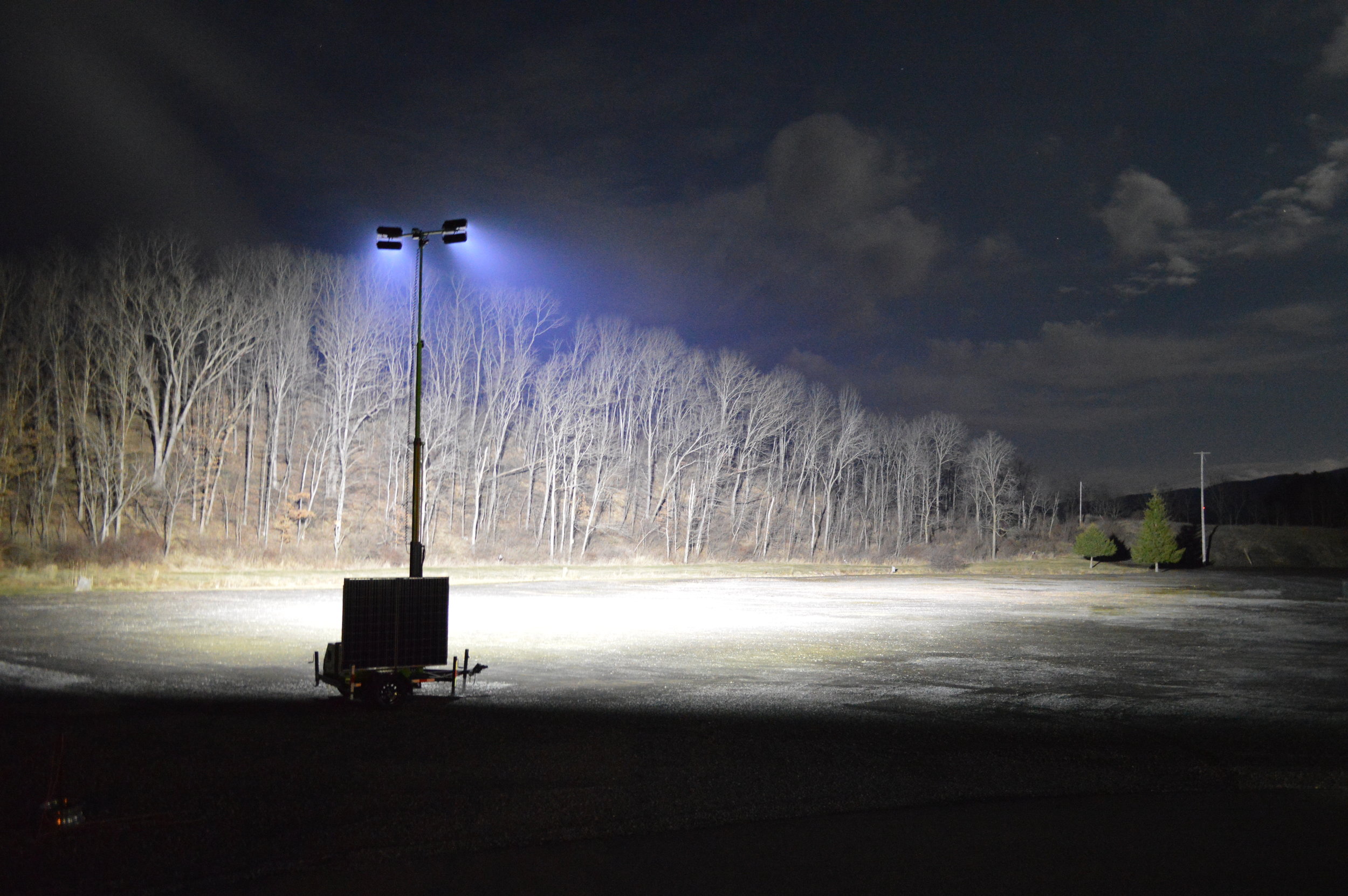 DOMINIGHT RECHARGEABLE LED LIGHT TOWERS