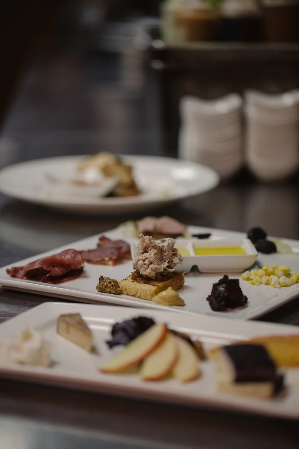 LOCAL CHOP & GRILL HOUSE