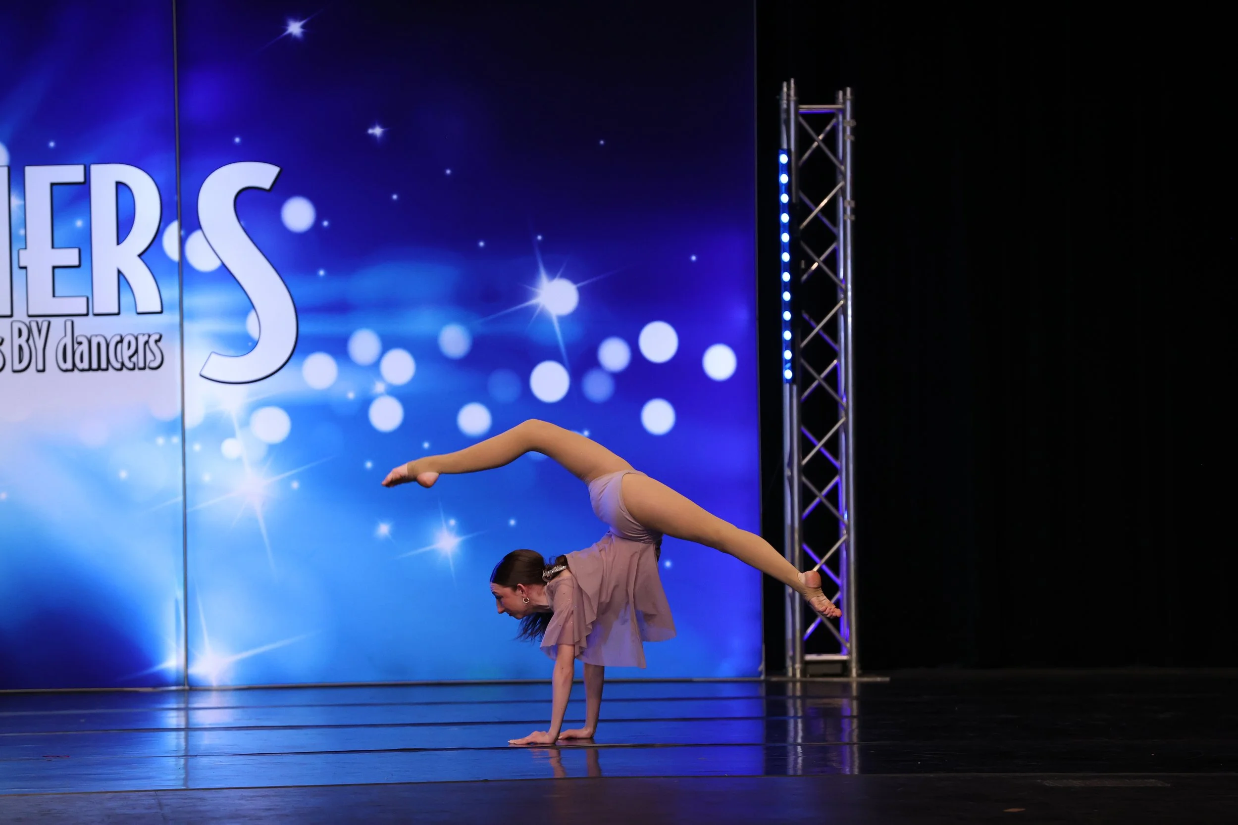 Competitive Dance Teams in Phoenix, AZ — Diamond Dance Works