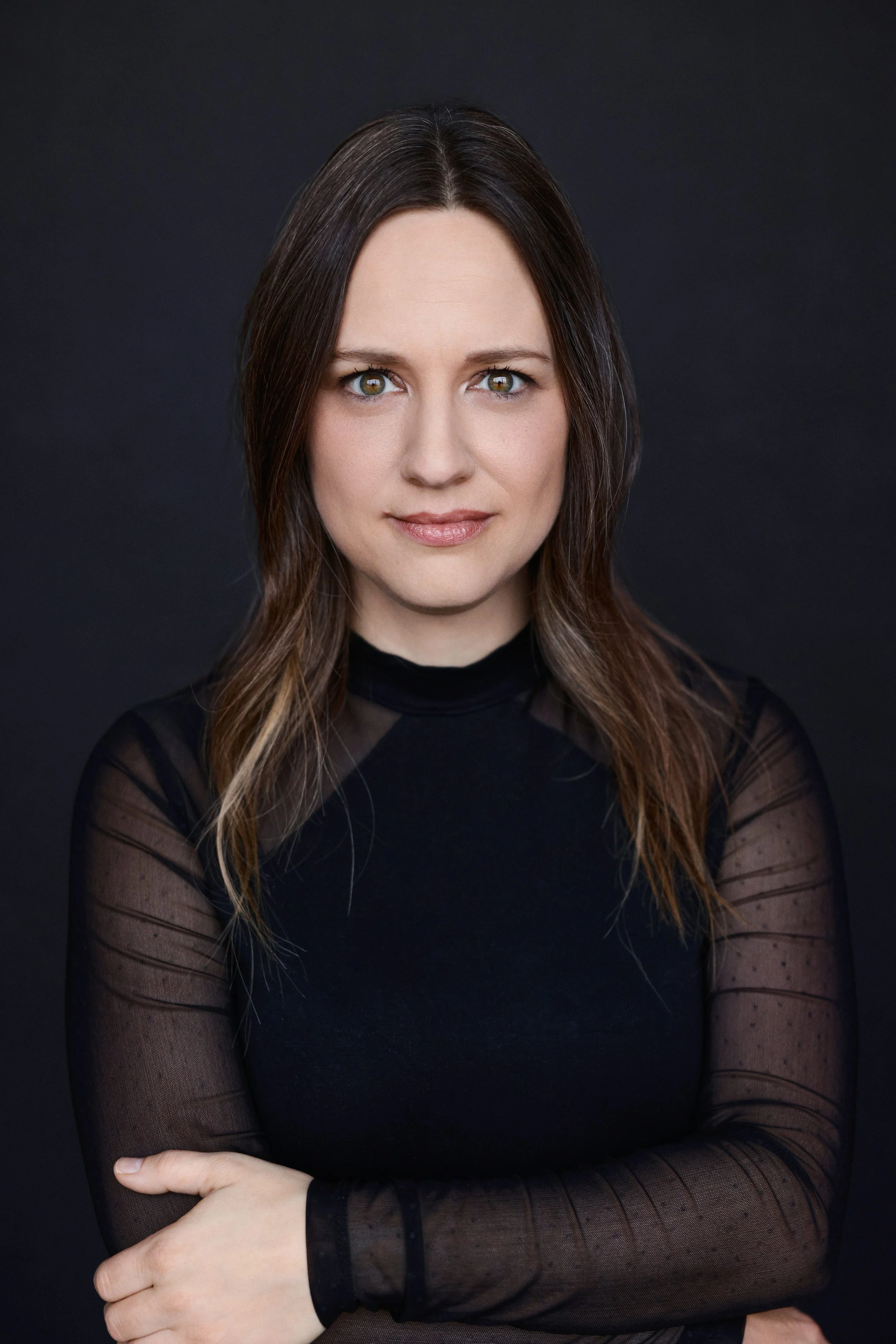 Média | Media — Dina Gilbert