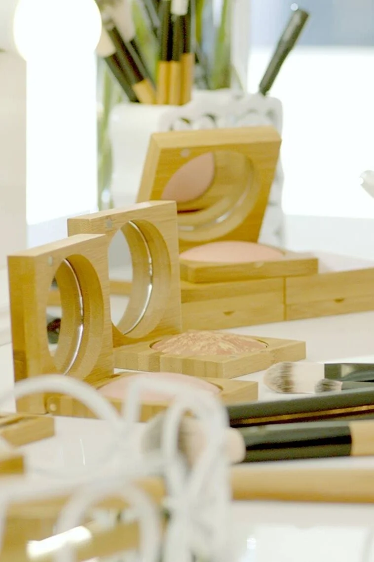 10 Non-Toxic Makeup Brands: The Key to a Healthier, More Natural Beauty ...