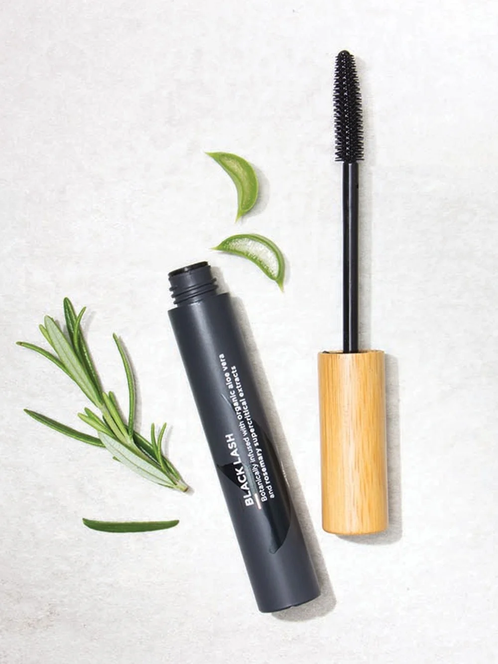 12 Makeup Brands Selling Organic & Natural Mascaras For Long, Thick ...