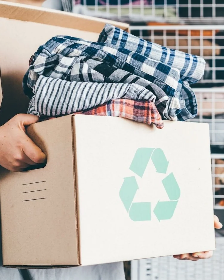 Where to Recycle Clothes for Money: The 13 Best Clothing Recyclers ...